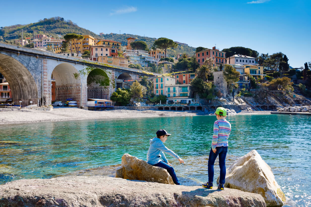 Les conseils pour réussir ses vacances familiales au bord d'un lac